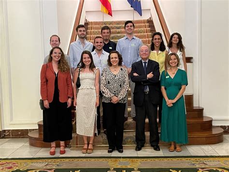La Presidenta Magdalena Valerio Recibe A Una Delegaci N Del Colegio