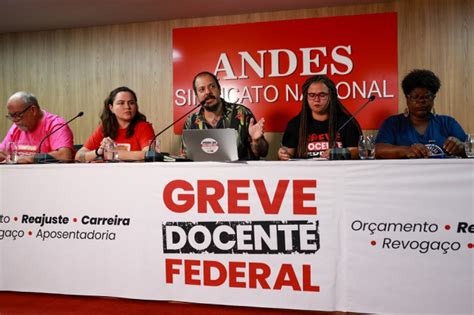 Greve de professores nas universidades federais do Brasil é encerrada