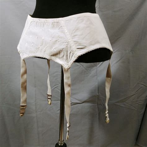 Gossard Garter Belt Size 26 For Stockings Usa Made Vintage Gossard Vintage Fashion Vintage