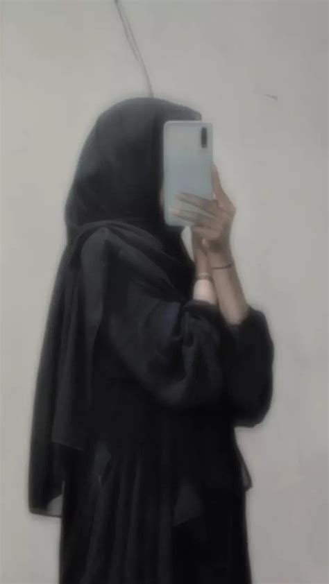 Pin By Hp Saya On Simpan Cepat Hijab Aesthetic Girls Mirror Hijabi