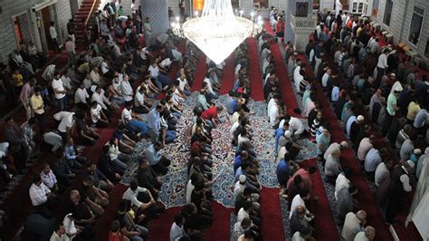 Cuma Namaz Ka Rekat Nas L K L N R Resimli Detayl Cuma Namaz