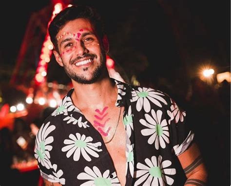 Ex BBB Rodrigo Mussi sofre acidente de carro em São Paulo e é internado