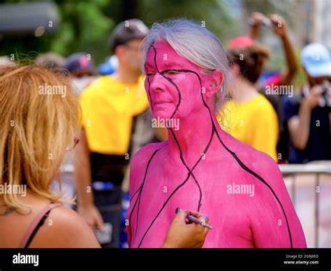 New York Bodypainting Day Hi Res Stock Photography And Images Alamy