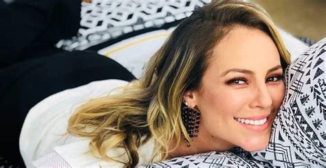 Paolla Oliveira Surge De Biqu Ni Tomara E Leva F S Ao Del Rio