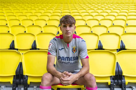 Así son las nuevas equipaciones del Villarreal CF Web Oficial del
