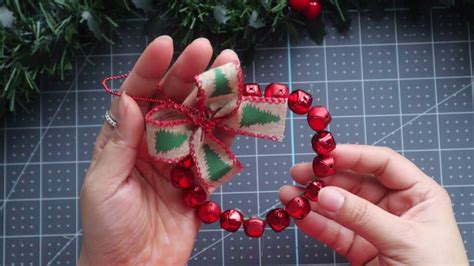 EASY HANDMADE ORNAMENTS TO DECORATE CHRISTMAS TREE DOLLAR TREE
