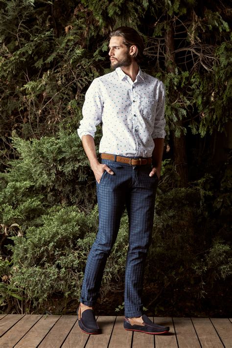 Venta Mocasines Con Pantalon De Mezclilla En Stock