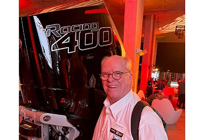 Mercury Racing Unleashes New V10 400R High Performance Outboard
