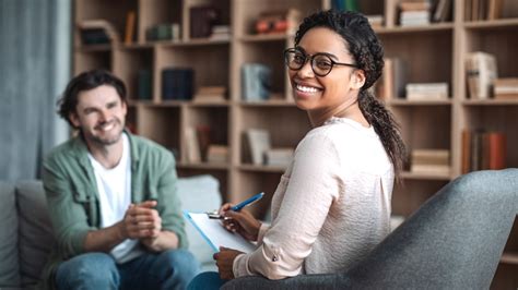 What To Know About The Benefits Of Humanistic Therapy