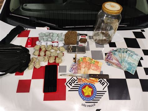 Polícia Militar prende homem que atuava no disque entrega de drogas