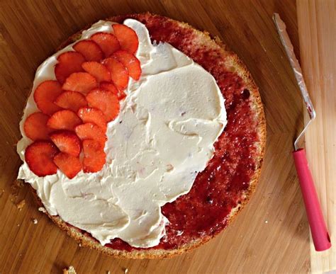 Naked Cake Dort Nah S Mascarpone A Jahodami Recipe Naked Cake