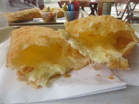 Di Logos Gastron Micos Pastel O Do Guaruj Pastel Primoroso E Gigante