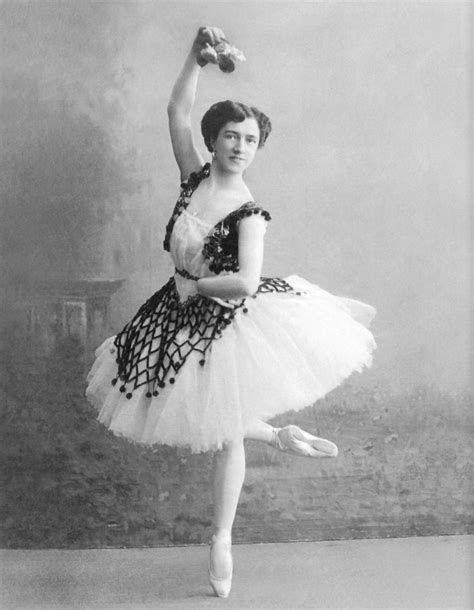 Le Posizioni Delle Braccia Nella Danza Classica E Contemporanea