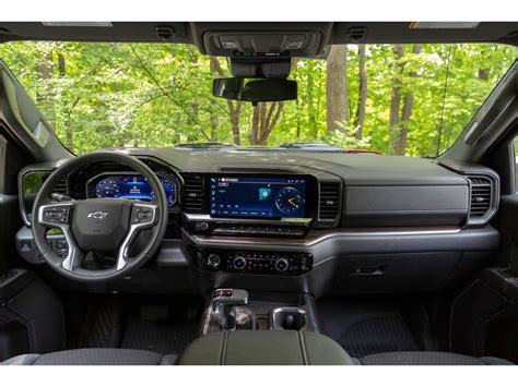 Chevy Trucks 2023 Interior