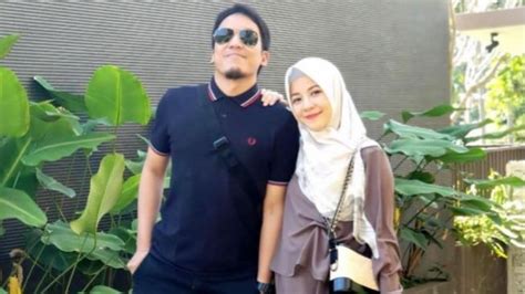 Desta Akui Menyesal Gugat Cerai Natasha Rizki