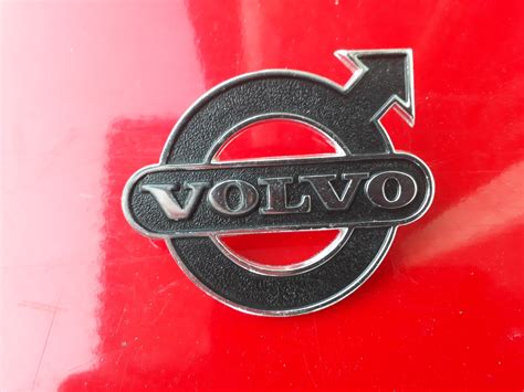 Volvo NOS emblem grill Amazon PV 140 duett 346857217 ᐈ Köp på Tradera
