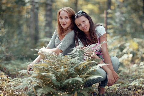Девочки Тинейджеры Лесбиянки Голые На Природе HD фотoграфии
