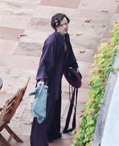She Lives In Daydreams With Me And I Don T Want To Wake Up Harry