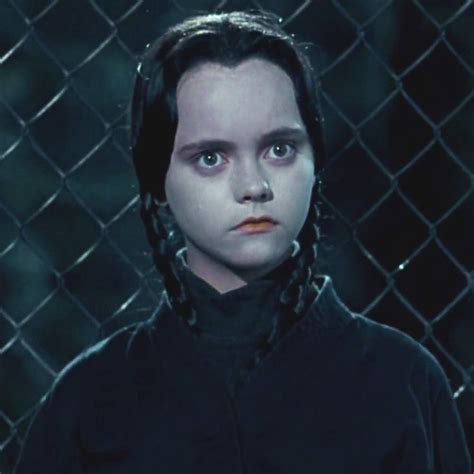 Pin De Cris Rubi Em Guardado R Pido Fam Lia Addams Fam Lia Adams