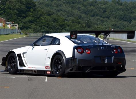 2013 NISSAN GT R NISMO GT3 Fabricante NISSAN PlanetCarsZ