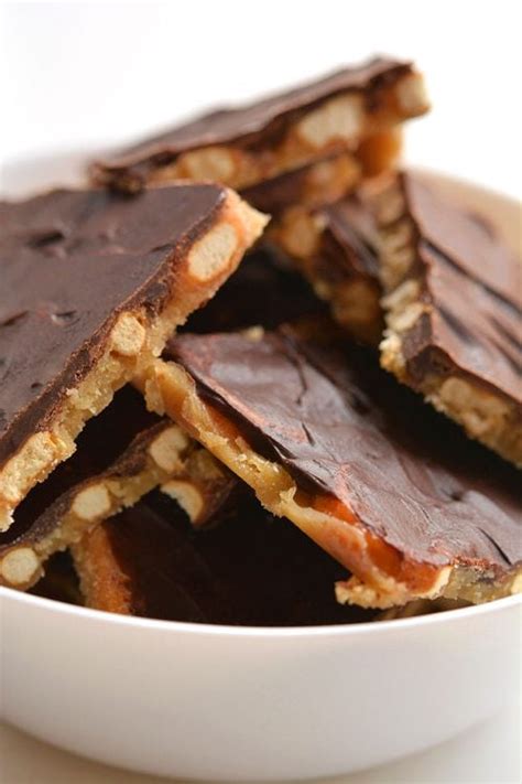 Chocolate Caramel Pretzel Bars Christmas Crack Recipe With Pretzels