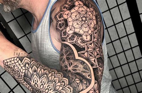 Aggregate More Than 86 Geometric Style Tattoo Latest In Coedo Vn