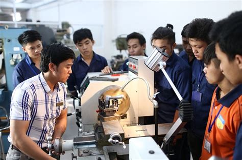 Top 25 Ngành Hot Hiện Nay Và Tương Lai Tại Việt Nam VUIHOC