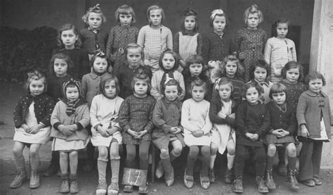 Simandre Souvenirs D Cole La Classe Des Filles Ann E