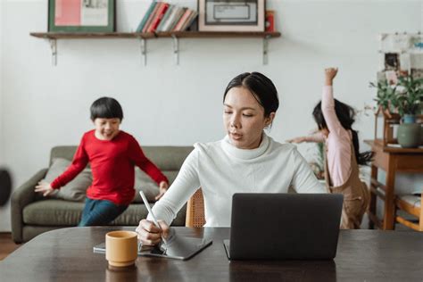 10 Best Side Hustles For Stay At Home Moms Hustle Cabal