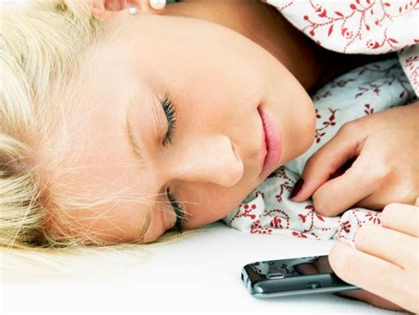 Daños A La Salud Por El Uso Del Celular Compartir Celular