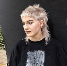 9 Vokuhila Ideen Vokuhila Vokuhila Frisur Vokuhila Frisuren Frauen