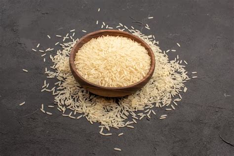 Calculer la quantité de riz nécessaire par personne pour un repas