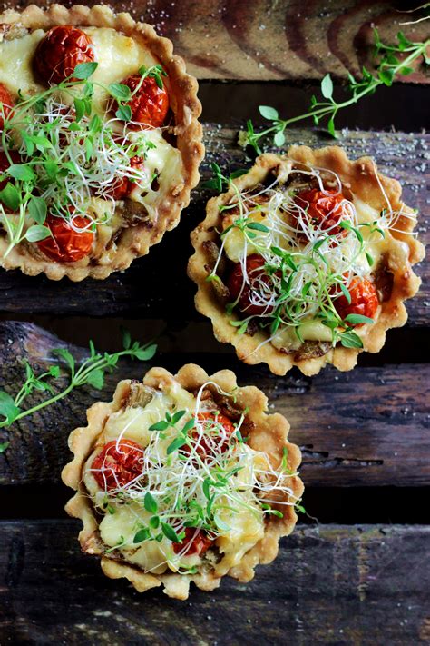 Mini Tarts With Cheese And Roasted Tomatoes