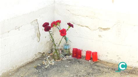 Concentración en memoria de Domingo en la Viña la última persona sin