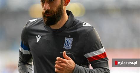 Piłkarz Lecha Poznań zagra w Pucharze Azji Ali Gholizadeh liczy na