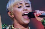 Miley Cyrus Endorses Masturbating Every Day