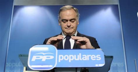 Pons solicita a Bolaños negociar la renovación del CGPJ y este le