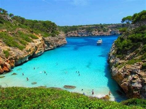 Mallorca Spain Beautiful Vacation Spots Beautiful Vacations