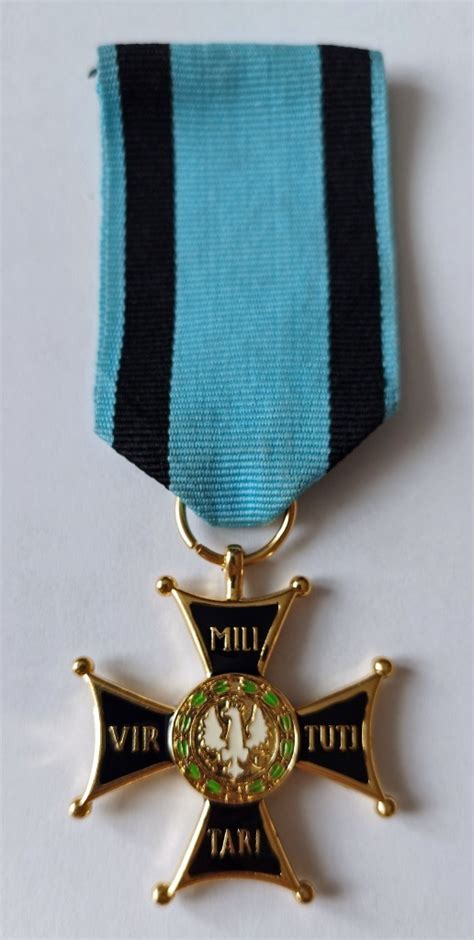 Krzyż Orderu Virtuti Militari Rogoźnik Kup teraz na Allegro Lokalnie