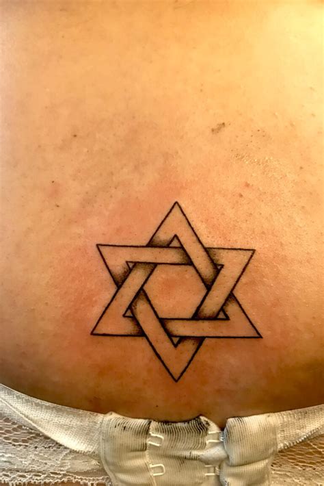 Significados Da Tatuagem Da Estrela De Davi Veja Exemplos