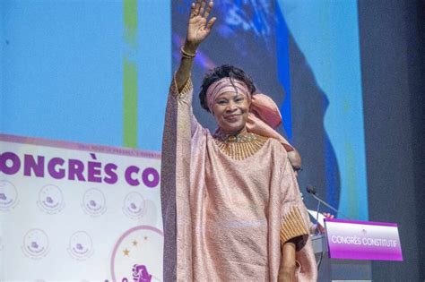 2024 Aissata Tall Sall réussit son congrès constitutif mobilise le