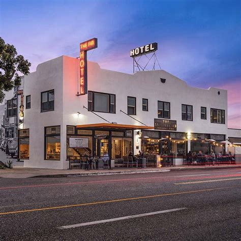 The 18 Most Charming Beach Towns In Southern California