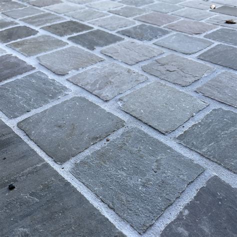 Pavé Rouge Pierre Naturelle Kandla Multi HESTIA