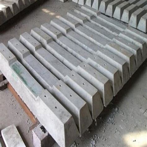 Concrete Sleepers Railroad Tie Parts Hardwood Railway Wooden Sleepers