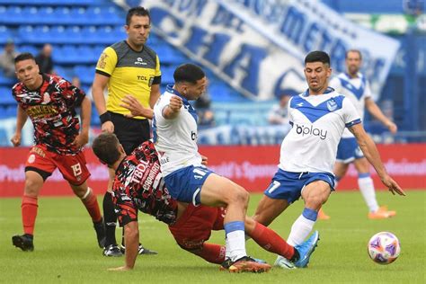 Barracas Central vs Vélez Sarsfield Pronóstico 26 10 2024 por