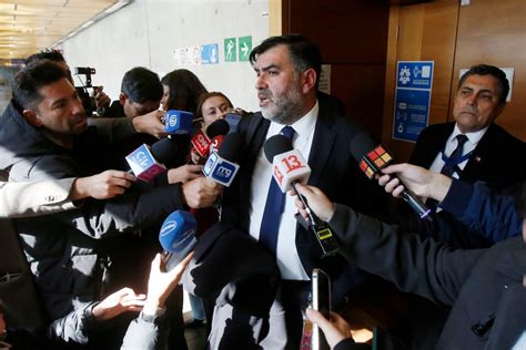 Fiscalía analiza pedir nulidad de juicio que absolvió a general r