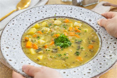 Erbsensuppe mit Schälerbsen Rezept eat de