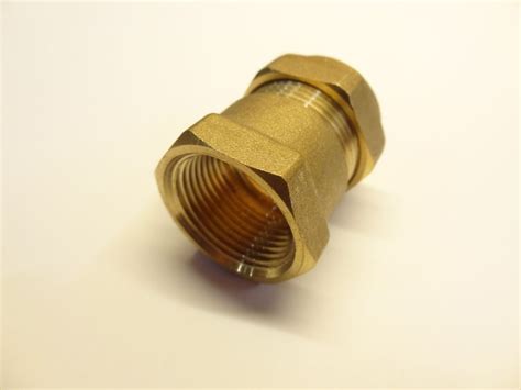 22mm Compression X 3 4 BSP Female Iron Straight Adaptor EBay