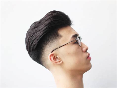 6 Best Fade Hairstyles For Men According To A Barber Man Of Many