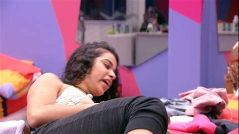 R Zia Revela Conversa Maycon E Elana Dispara Somos Grandinhos